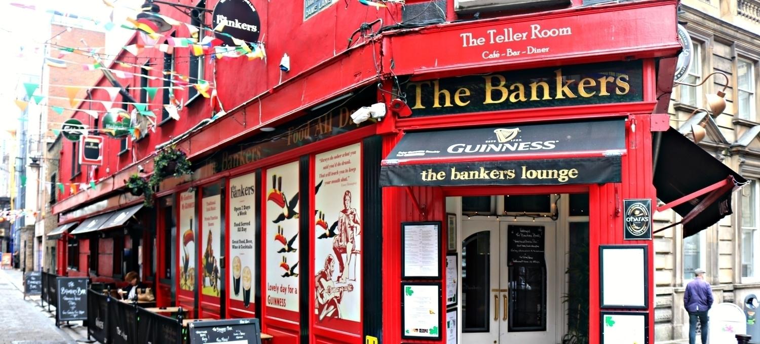 The Long History Behind The Bankers Bar - Dublin Town